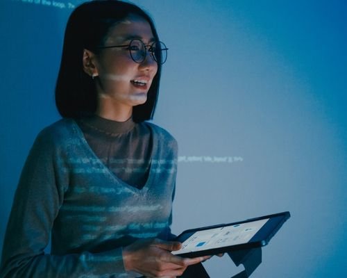 Hire Azure Data Lake Analytics Developers in USA | Melonleaf